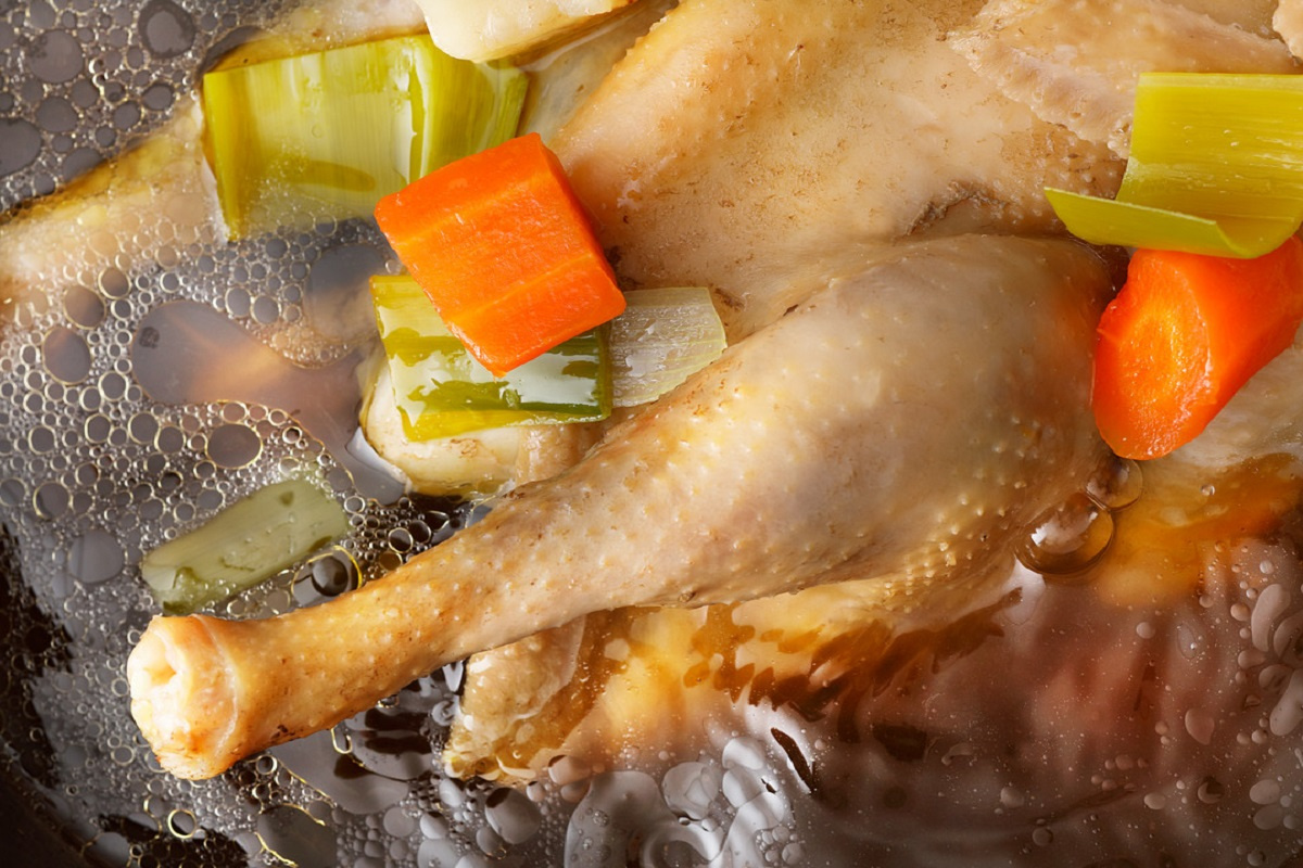 Tak robiono rosół przed laty. Dodajcie 1 składnik, aby odtworzyć smak ...