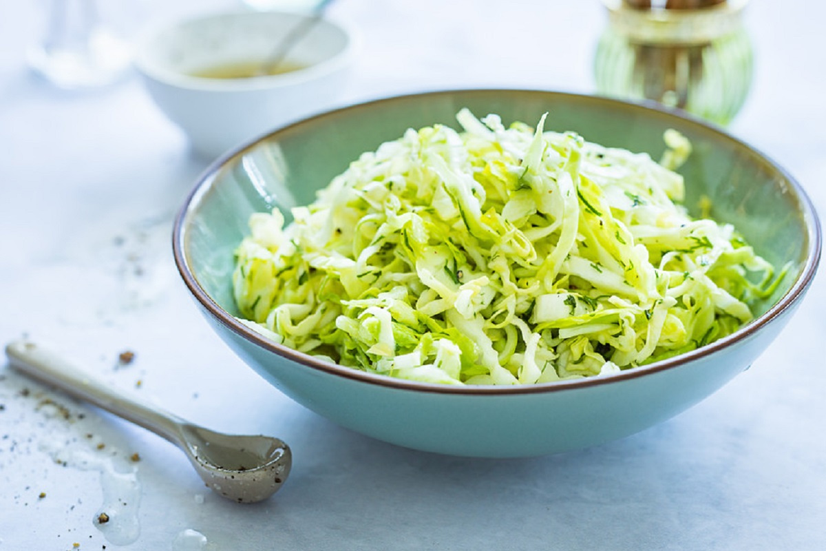 Surówka na każdą kieszeń tylko z 3 składników. Raz spróbujecie, a ...