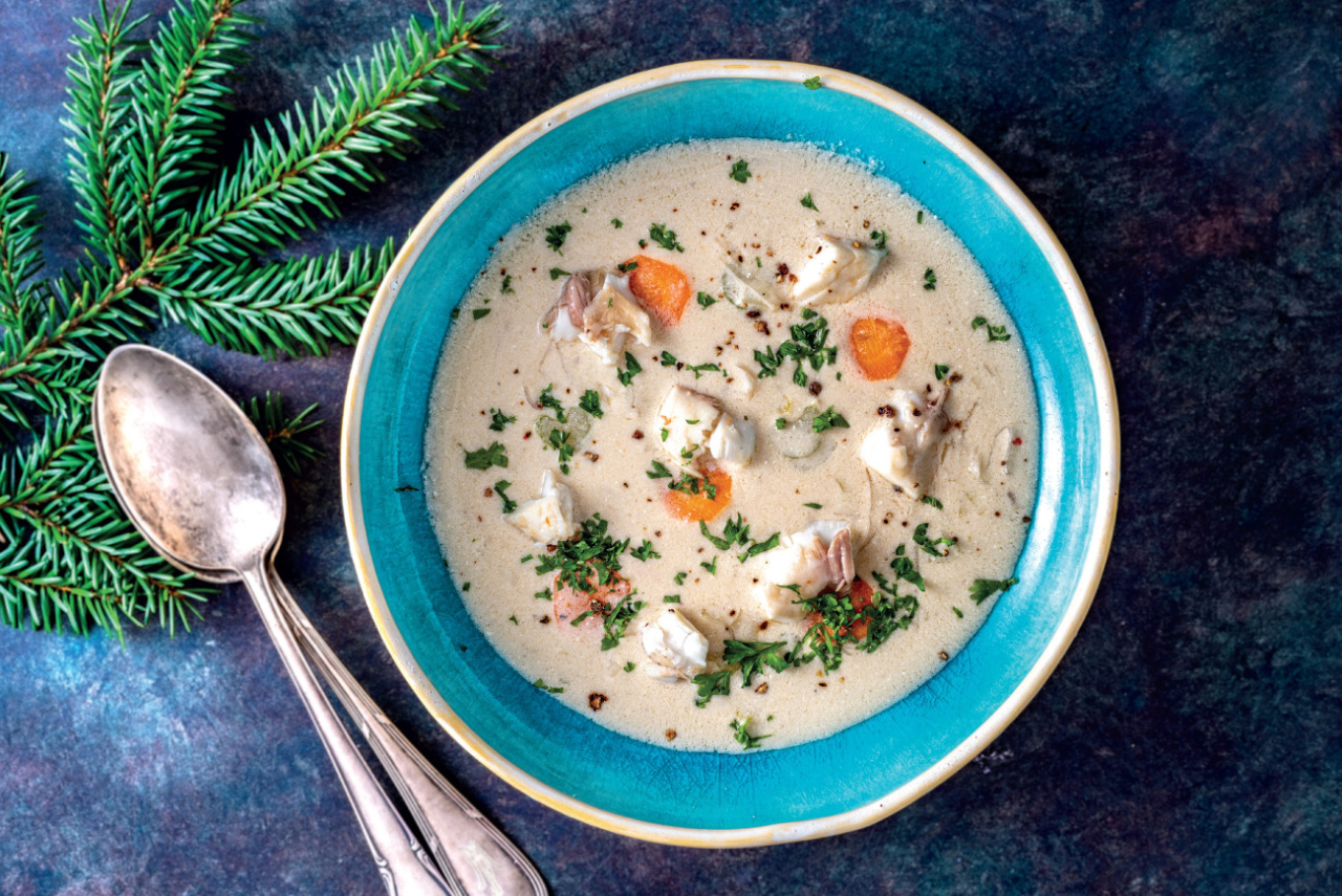 Jeszcze smaczniejsza niż barszcz i grzybowa. Ta zupa rybna to hit na ...