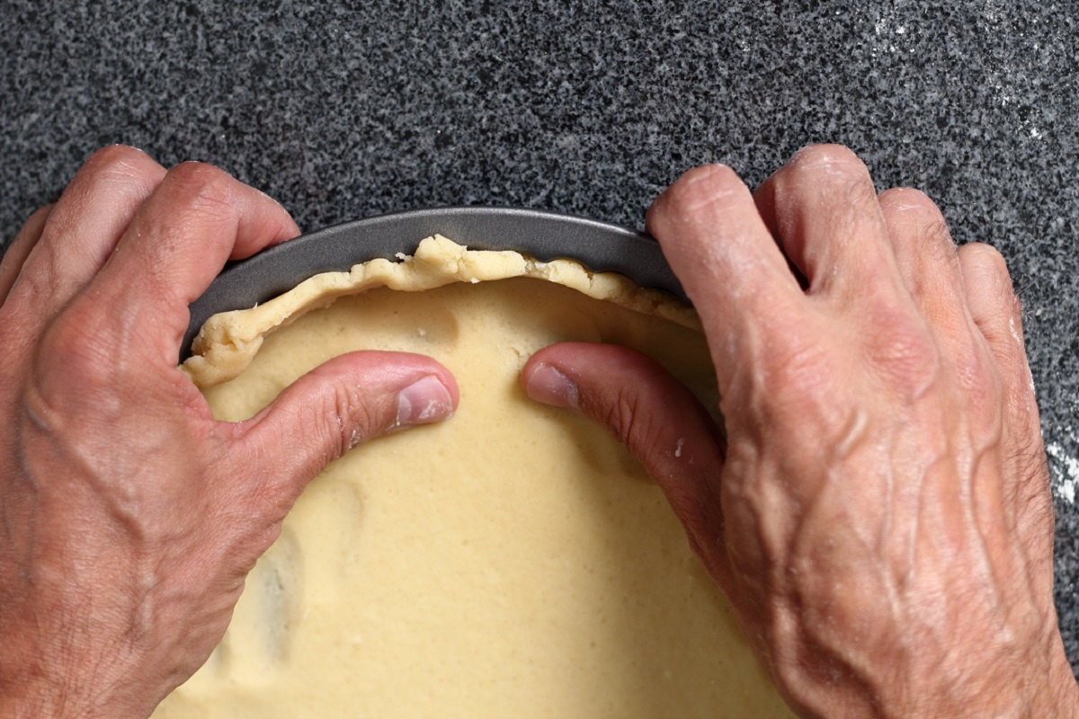 Wypieki z kruchego ciasta zachowają idealny kształt, gdy zrobicie 1 ...