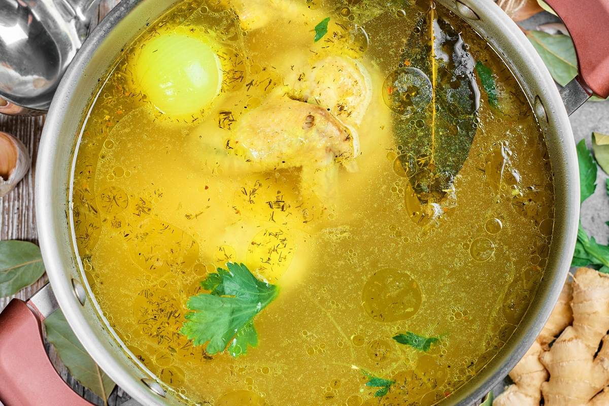 Dorzucam do rosołu 1 nietypowy składnik pod koniec gotowania. Zupa ...