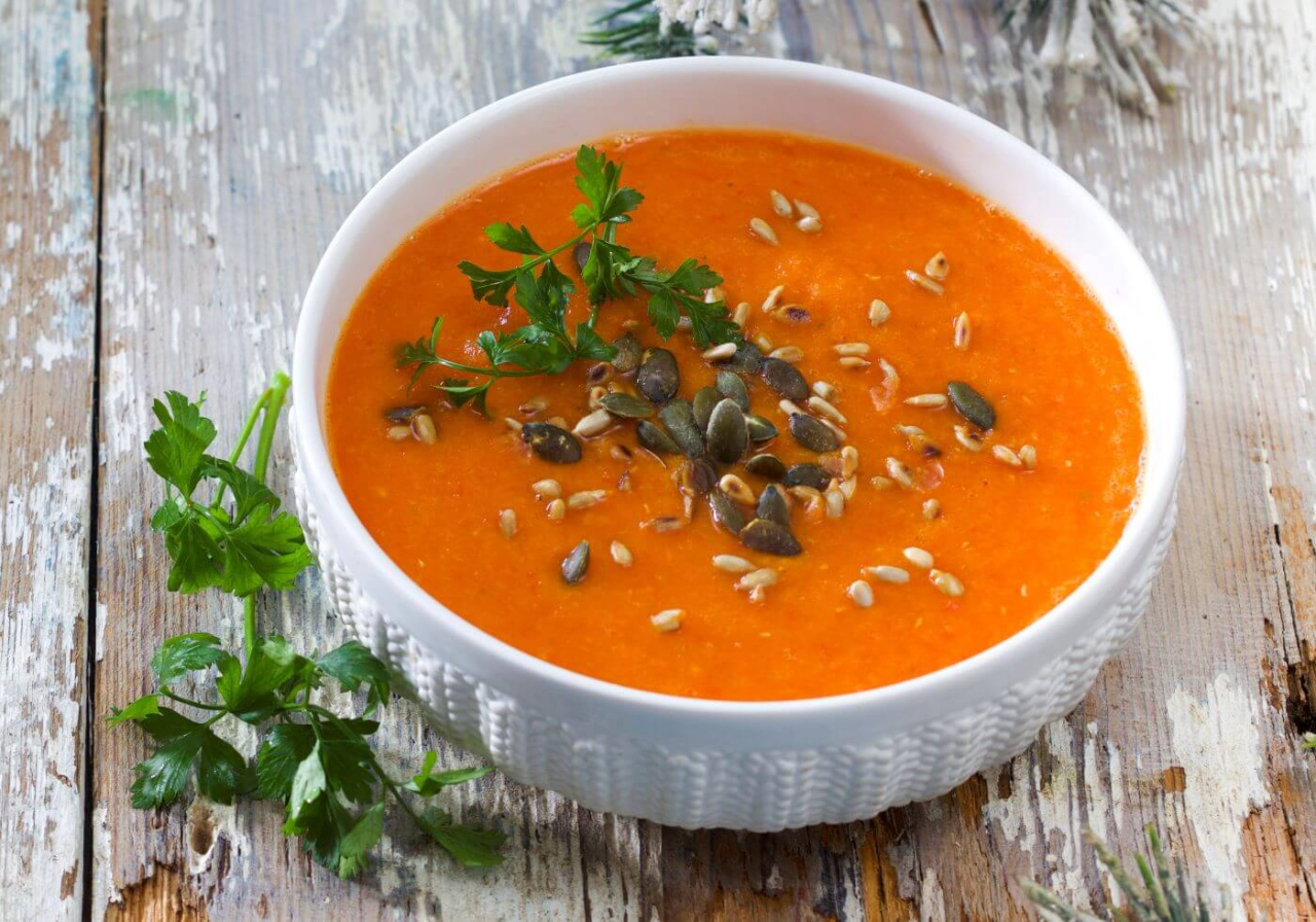 Zupa-krem z soczewicy z marchewka i papryką - przepis - Mojegotowanie.pl