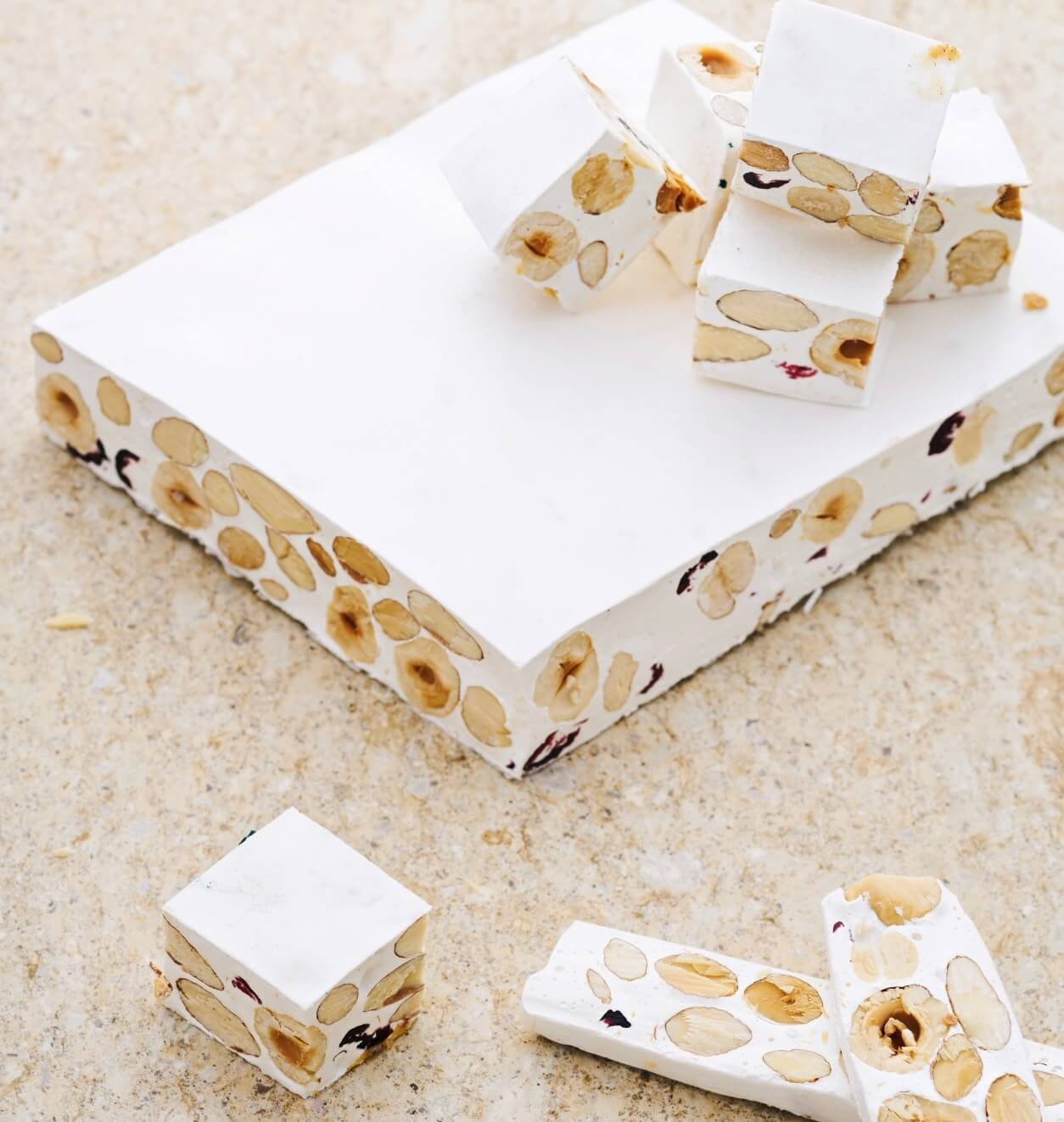 Nugat - przepis - Mojegotowanie.pl