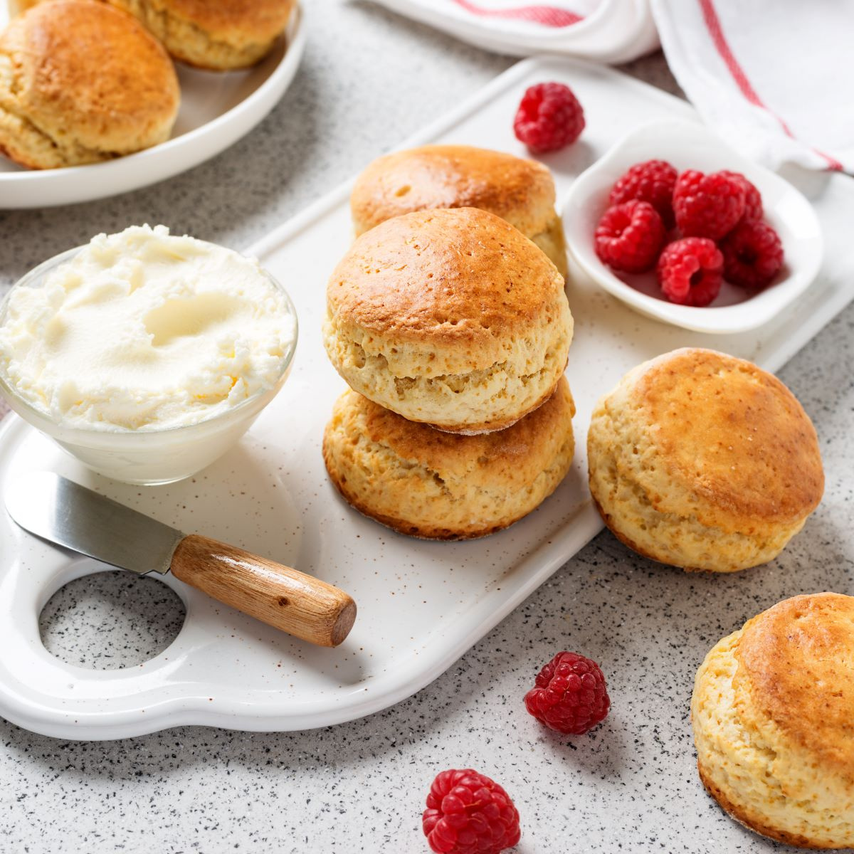 Scones - przepis - Mojegotowanie.pl