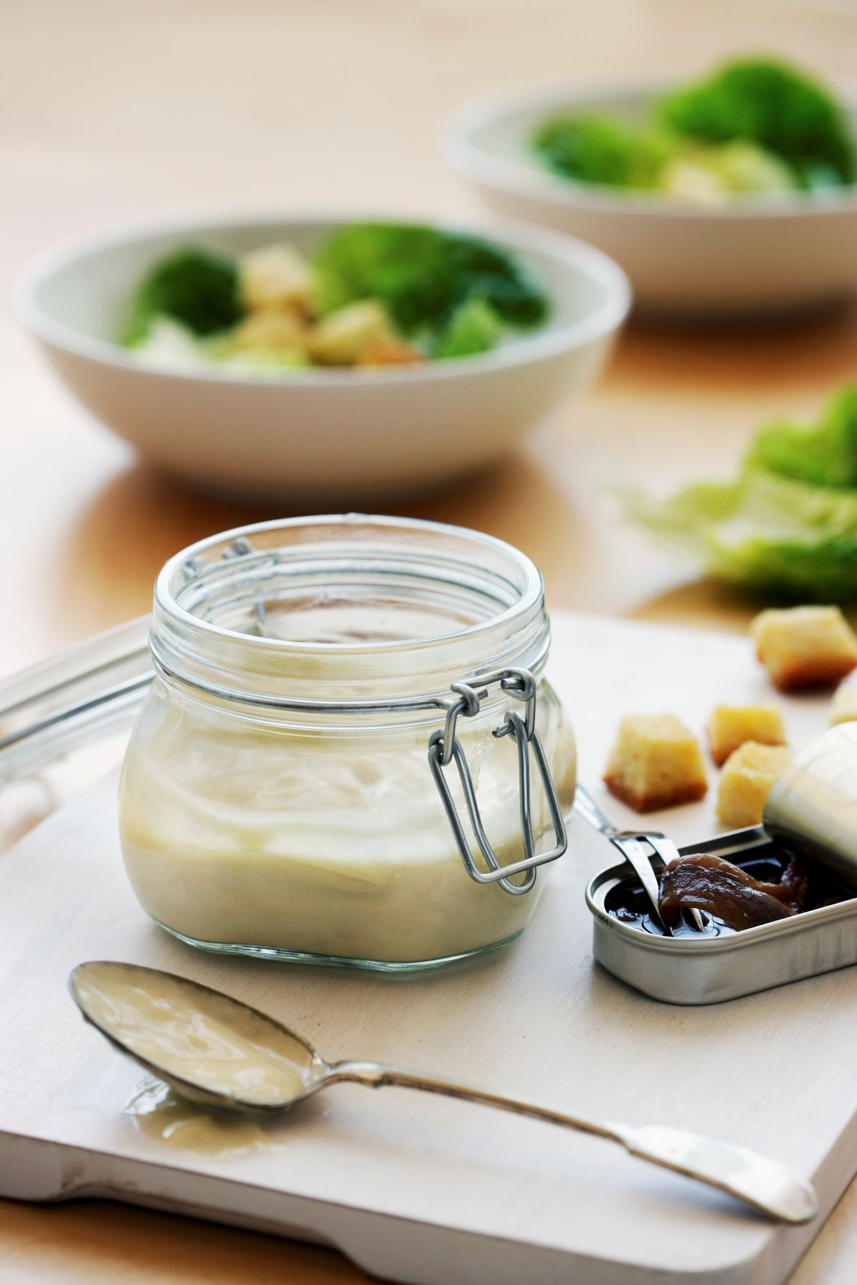 Sos cezar - przepis - Mojegotowanie.pl