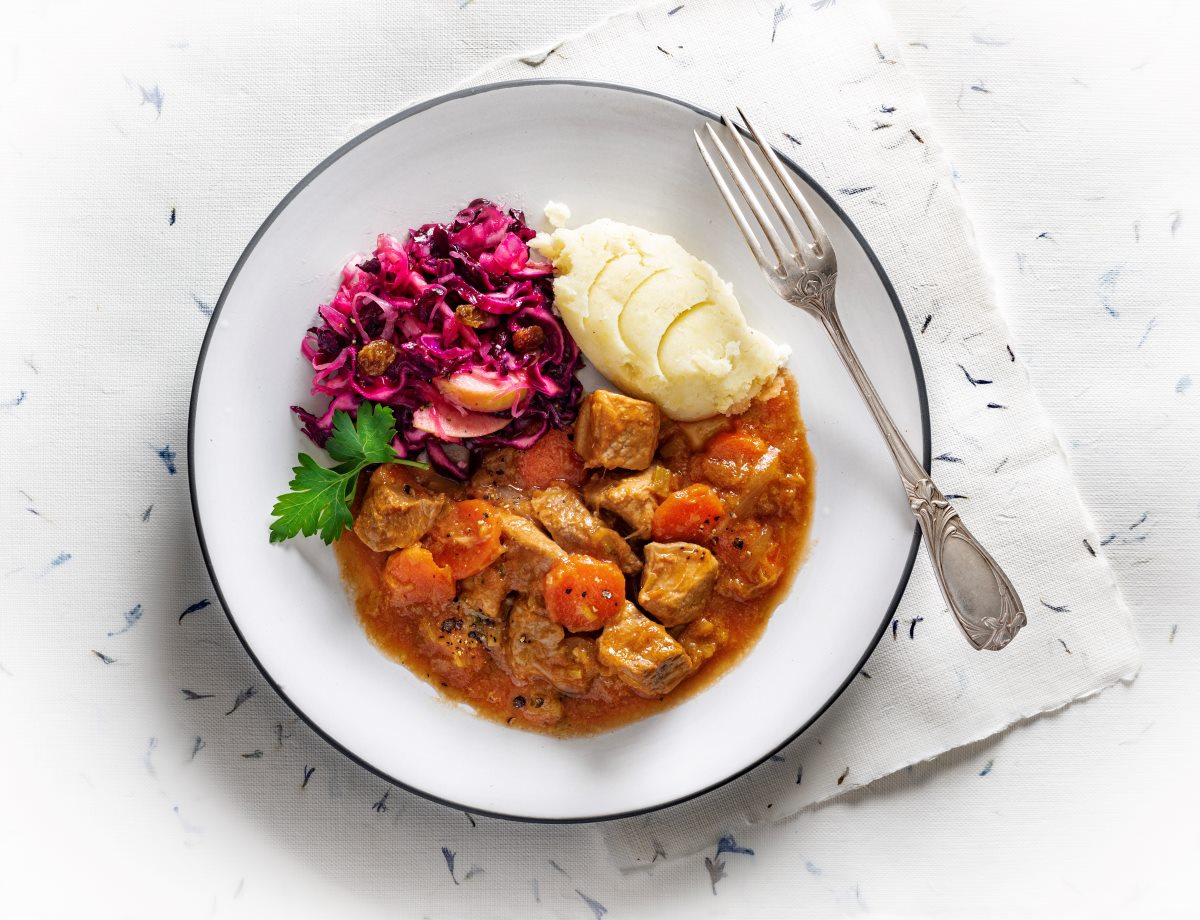 Gulasz wieprzowy - Mojegotowanie.pl