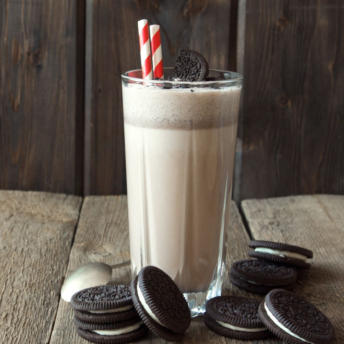 Oreo shake - przepis - Mojegotowanie.pl