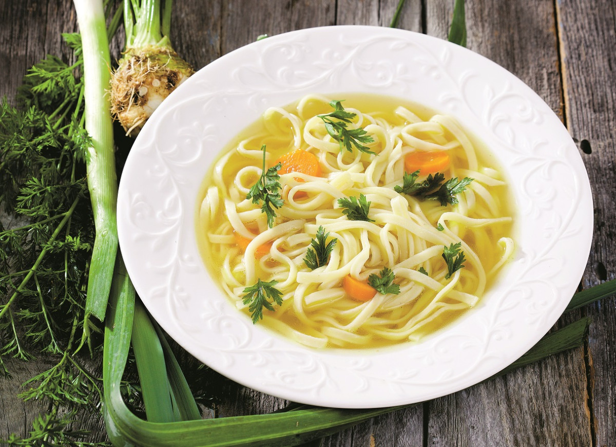 Rosół domowy - przepis - Mojegotowanie.pl