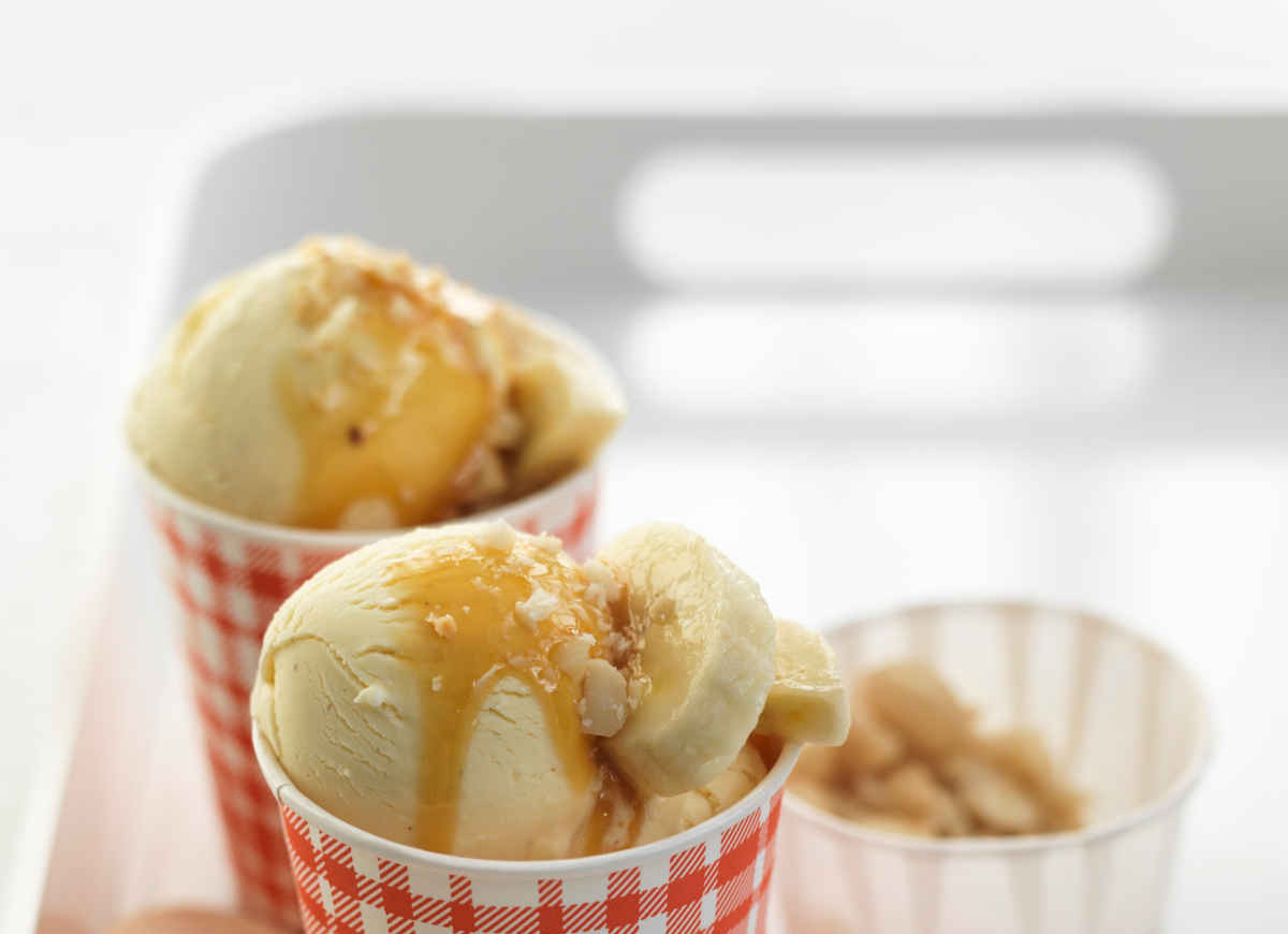 Wegańskie lody z bananów - przepis - Mojegotowanie.pl