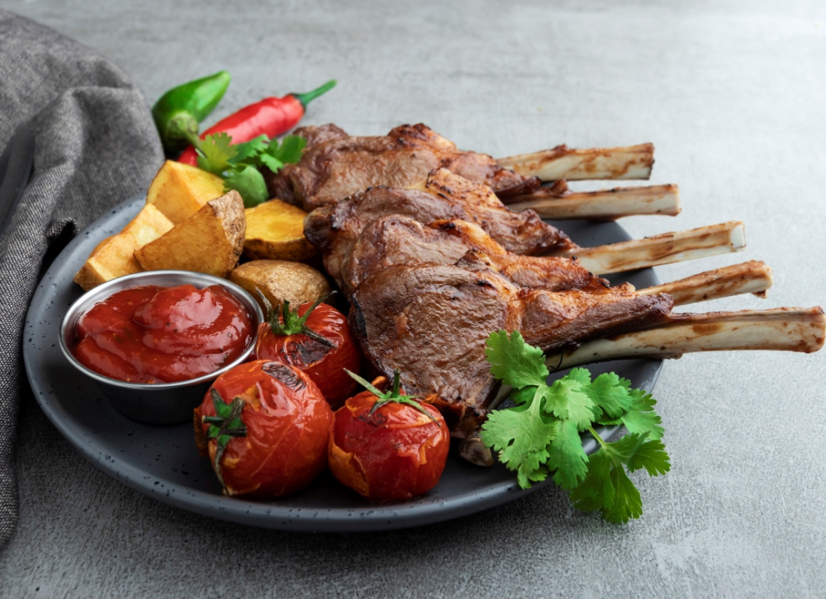 Comber jagnięcy - przepis - Mojegotowanie.pl