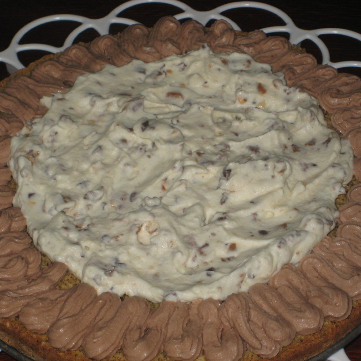 Tort Toffifee - przepis - Mojegotowanie.pl