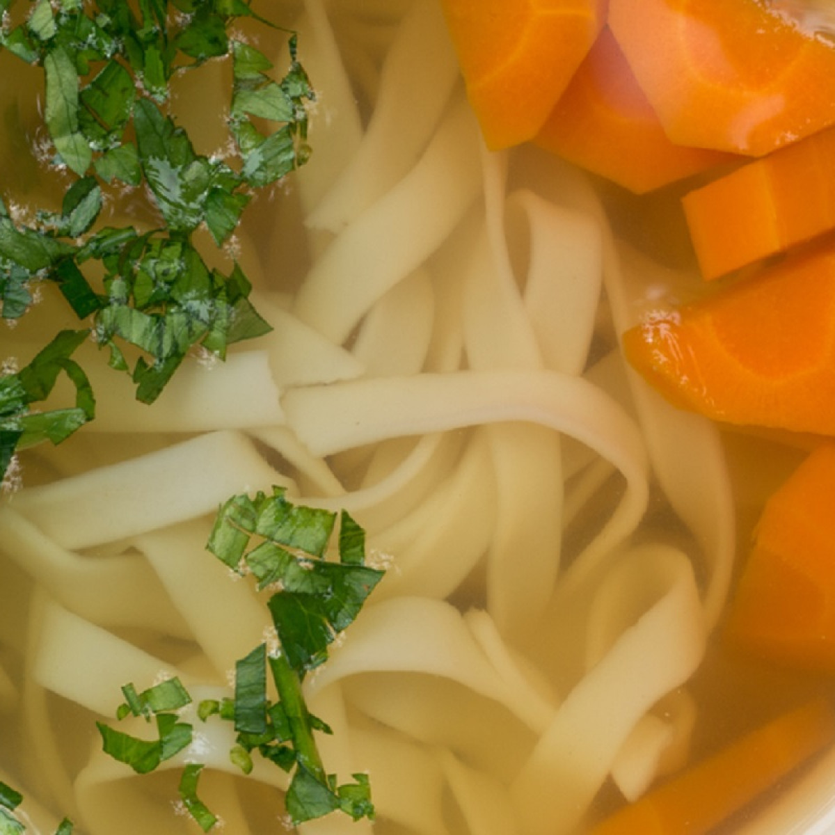 Rosół babci nigdy nie wychodził mętny. Znamy jej patent. 1 składnik ...