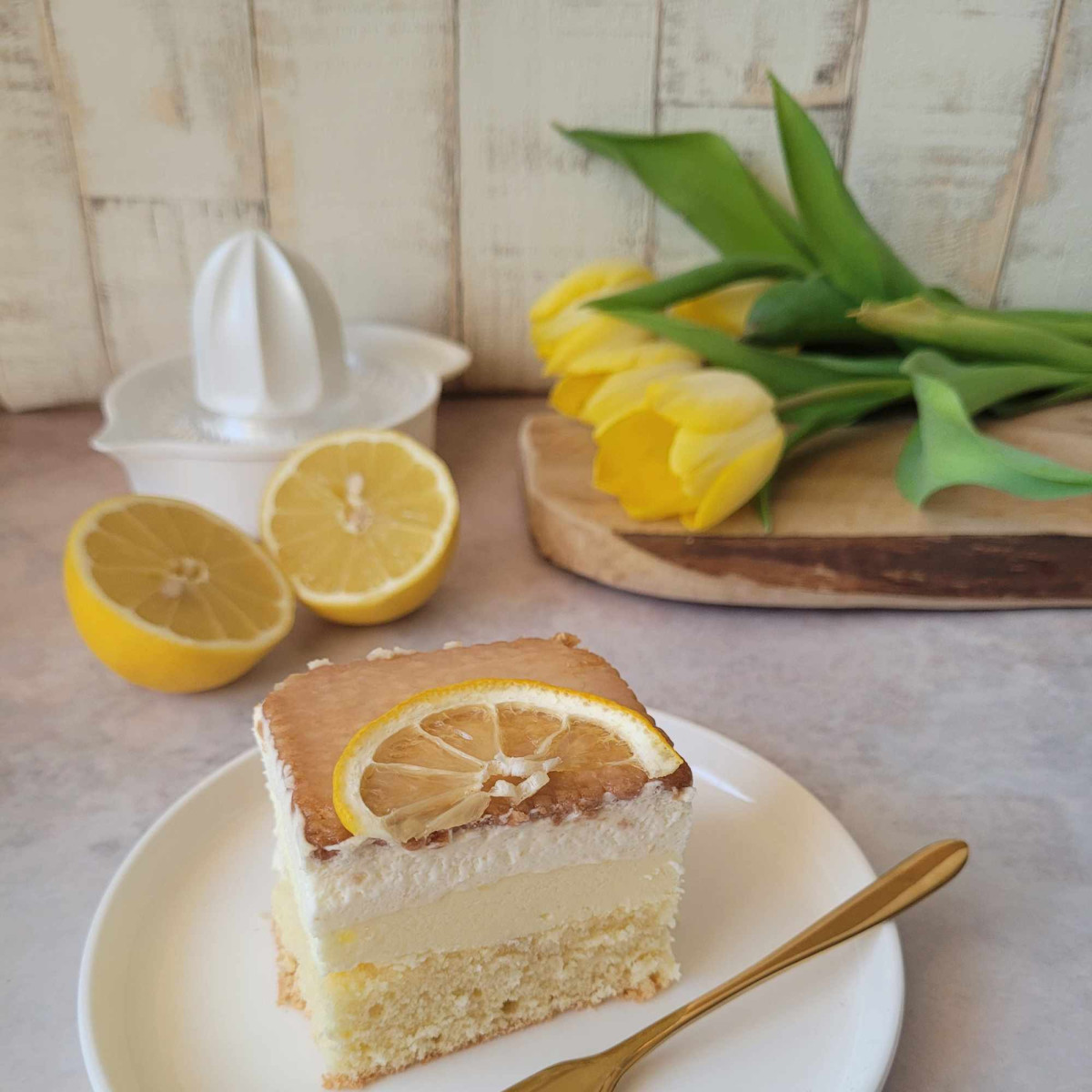 Cytrynowiec - przepis - Mojegotowanie.pl