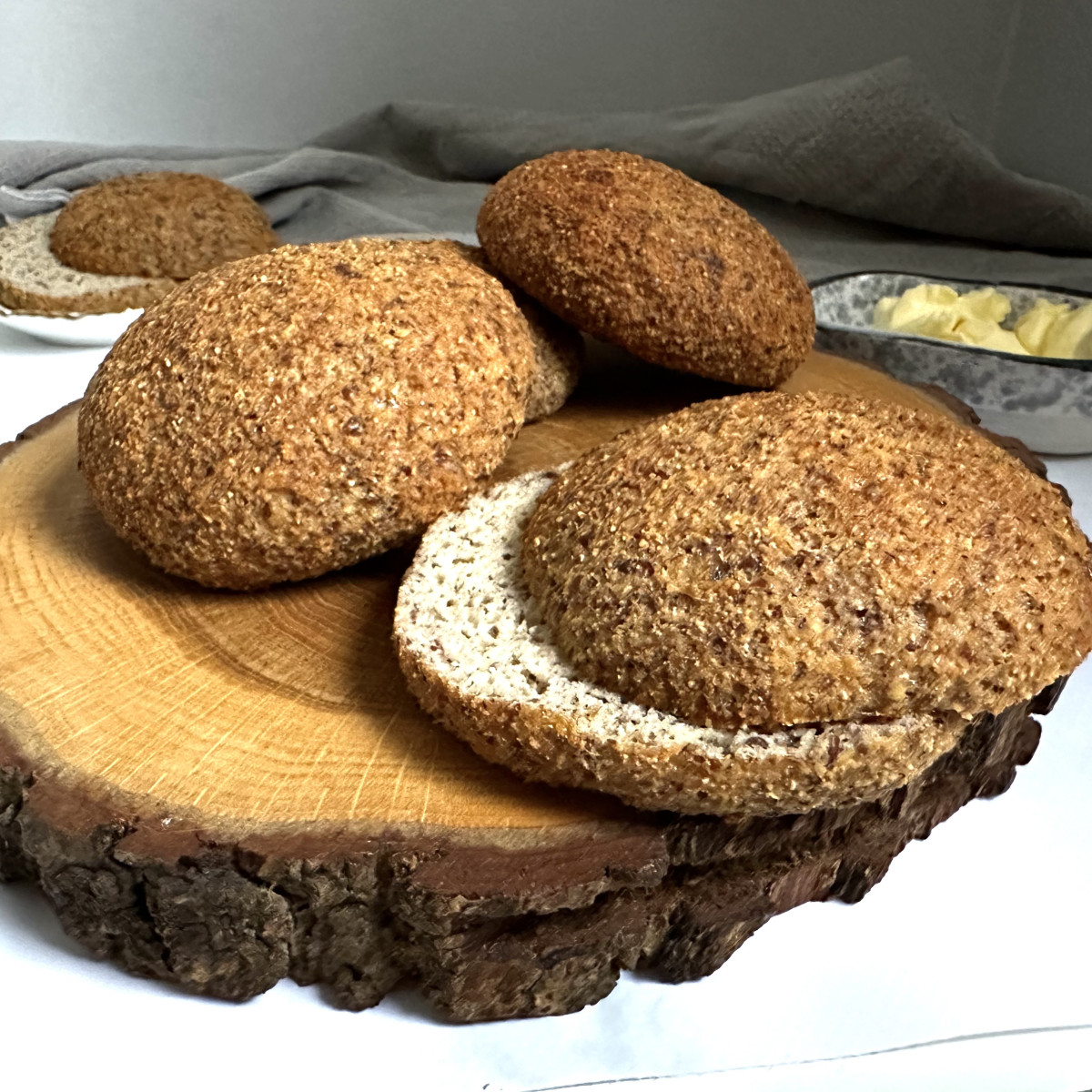 Keto bułka - przepis - Mojegotowanie.pl