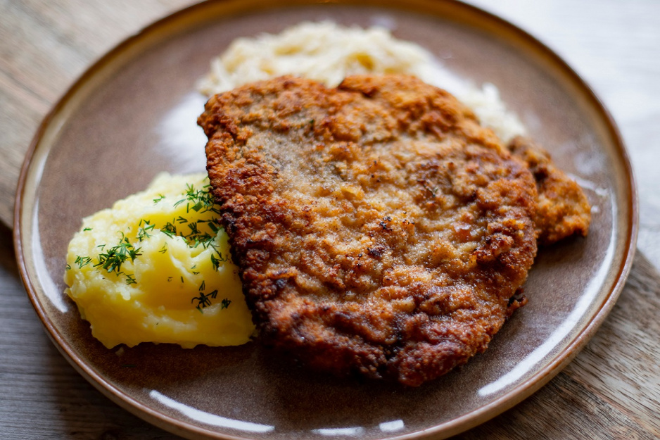 Nie tylko bułka tarta. Grzybowa panierka podkręci smak tradycyjnego ...