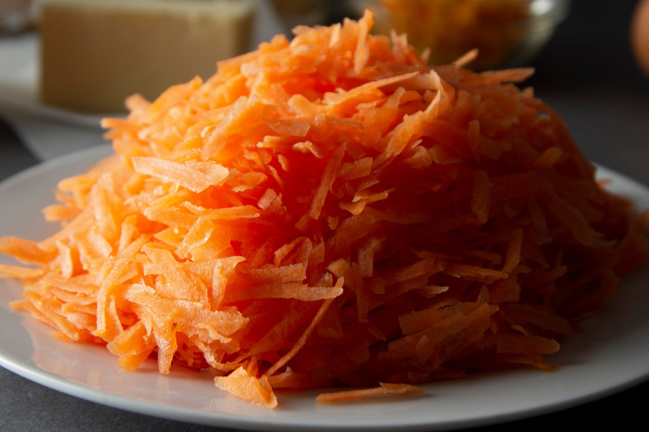 Ta surówka z marchewki podbija świat, a my znamy ją już z kuchni babci ...