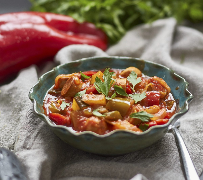 Leczo wegetariańskie - przepis - Mojegotowanie.pl